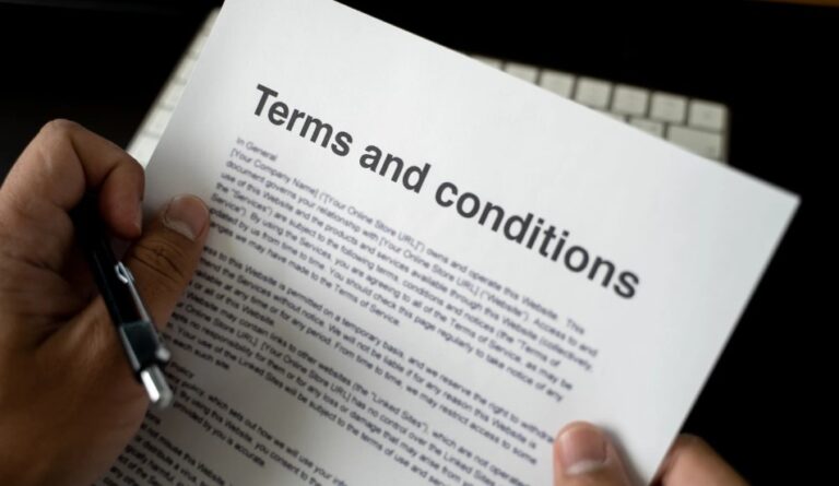 Understanding International Extradition, Arrest Warrants, and Waivers ...